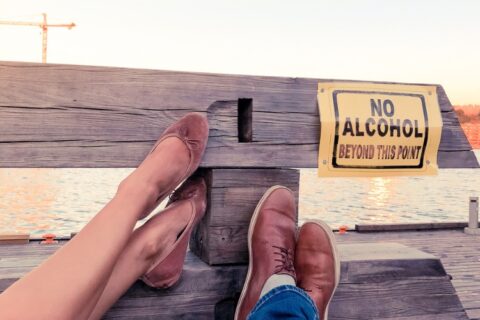 Pros and Cons of Abstinence vs. Moderation